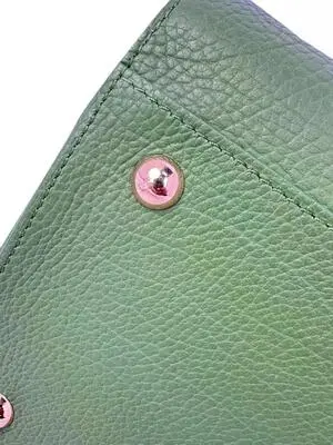 DEVEAUX Brilliant East West Handbag