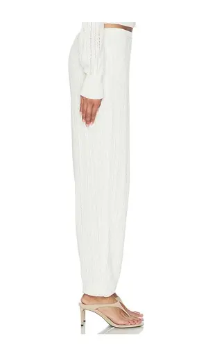 AYA MUSE Unae Pants In . Also