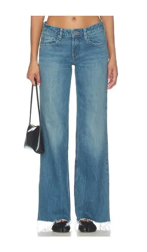 Good American Vintage Low Loose Jean In . Also - Blue