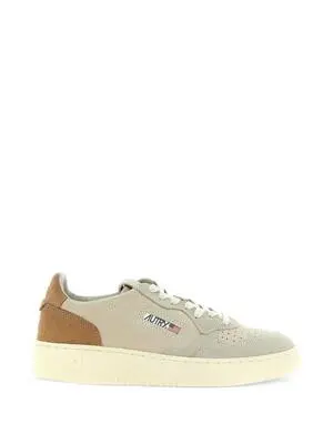 AUTRY Medalist Low Suede Sneakers
