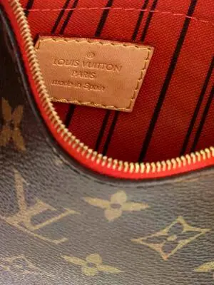 LOUIS VUITTON Neverfull Pochette Monogram Canvas Large Pouch - Brown