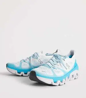 On Cloud X Tempo Trainers