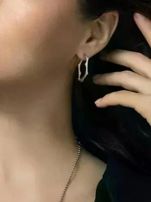 PARULINA Medium Briar Diamond Hoop Earrings In 18k White Gold - Silver