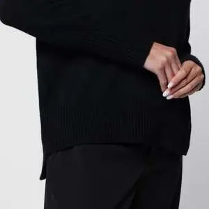 LISA YANG Heidi Cashmere Turtleneck Sweater