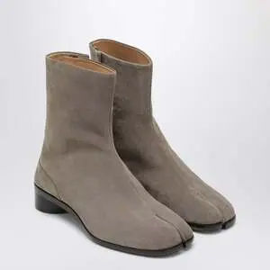 MAISON MARGIELA Suede Tabi Ankle Boots