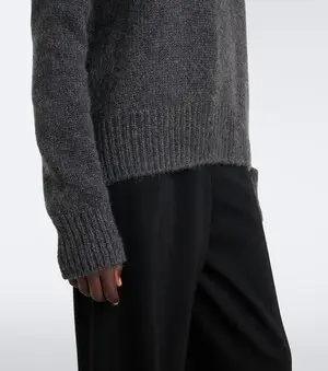 THE ROW Pato Cashmere Sweater
