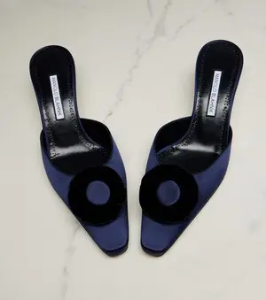 Manolo Blahnik Floral Appliqué Silk Satin Mules - Blue