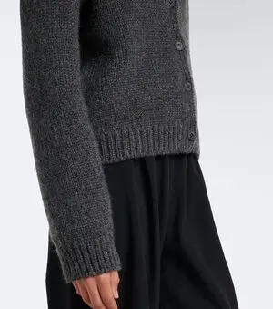 THE ROW Poynta Cashmere Cardigan