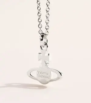 VIVIENNE WESTWOOD Mayfair Bas Relief Pendant Necklace - Blue