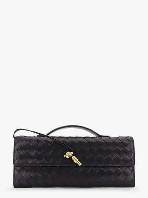 Bottega Veneta Andiamo Leather Clutch With Intrecciato Pattern - Black