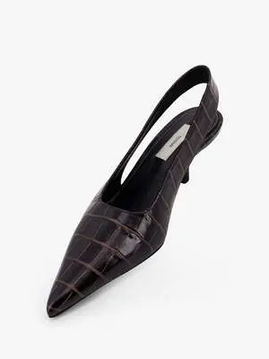 TOTEME Leather Décolleté With Crocodile Print