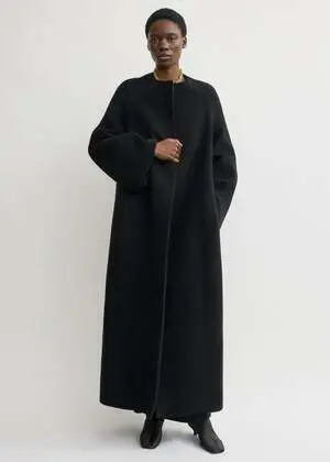 TOTEME Bell-sleeve Coat - Black