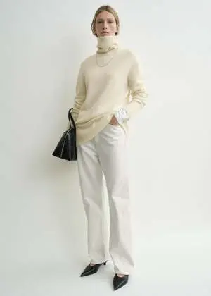 TOTEME Cashmere Turtleneck - Ecru