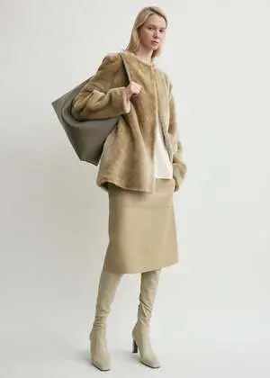 TOTEME Plush Shearling Jacket - Rye