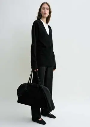 TOTEME Cashmere V-neck Knit - Black