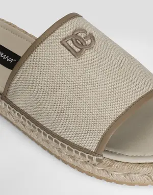 Dolce & Gabbana Sandalo Sandals And Slides - Multicolor