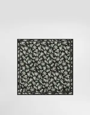 Dolce & Gabbana 50x50 Small Flower Bouquet-print Silk Twill Scarf Scarves And Silks - Multicolor