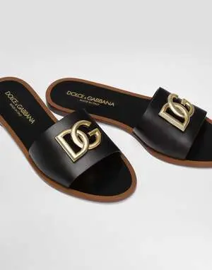 Dolce & Gabbana Flat Calfskin Slides With Dg Logo Detail - Black