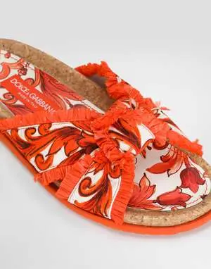 Dolce & Gabbana Ciabatta Flat Slides And Mules - Multicolor