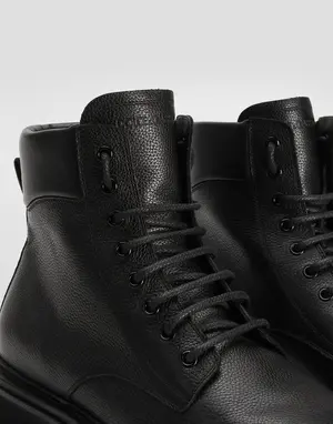 Dolce & Gabbana Calfskin Ankle Boots Boots And Ankle Boots