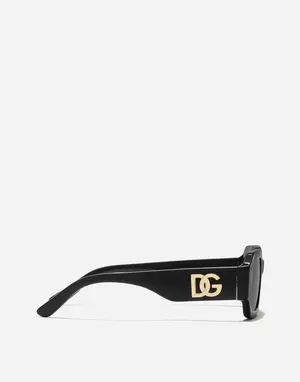 Dolce & Gabbana Acetate Sunglasses With Gold Tone Logo Detail - Black