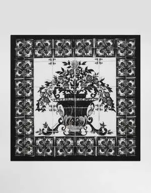 Dolce & Gabbana Majolica-print 70x70 Silk Scarf Scarves And Silks - Multicolor
