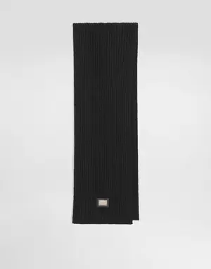 Dolce & Gabbana Ribbed Wool Scarf With Logo Plate Accessories - Black