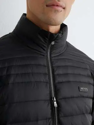 REISS Quilted Zip-through Jacket - Black