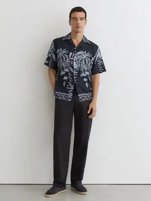 REISS Palm-print Cuban-collar Shirt - Navy