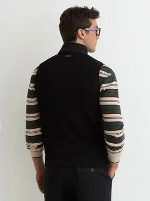 REISS Funnel-neck Quilted Gilet