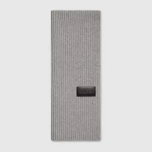 Gucci Gg Wool Scarf - Grey