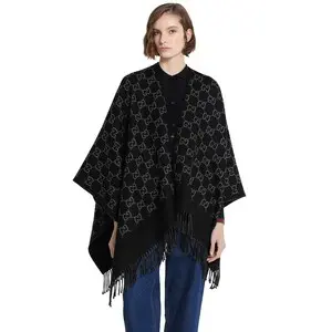 Gucci Gg Wool Jacquard Cape - Black