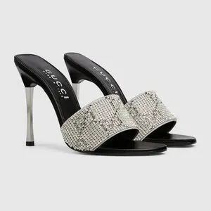 Gucci Platform Sandals With Double G Hardware - Grey