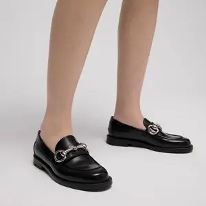 Gucci Jordaan Loafer With Horsebit Detail - Black