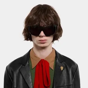Gucci Oval Frame Sunglasses