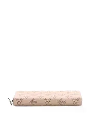 LOUIS VUITTON Zippy Wallet Mahina Leather Small Wallets