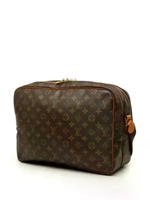 LOUIS VUITTON 1997 Monogram Reporter Gm Crossbody Bag