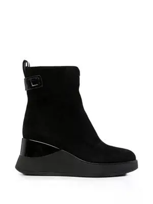 LINDA BAUMANN Wedge-heel Buckled Ankle Boots - Black