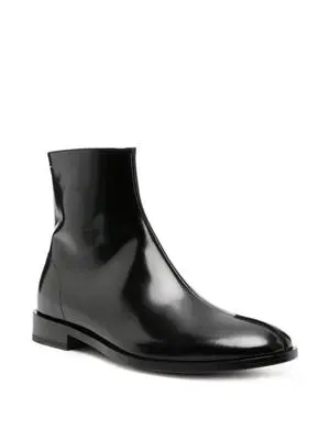 MAISON MARGIELA Polished Finish Almond-toe Ankle Boots
