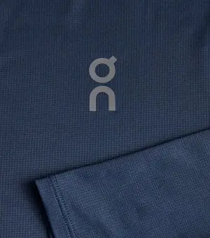 On Performance Lg-sleeve Running T-shirt