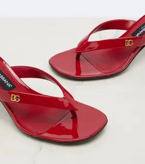 Dolce & Gabbana Dg Patent Leather Thong Sandals