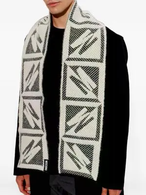 Moschino Geometric-pattern Logo-patch Scarf