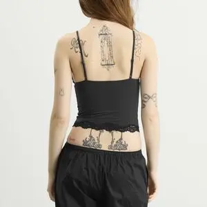 SKIMS Fits Everybody Lace Triangle Cami Top