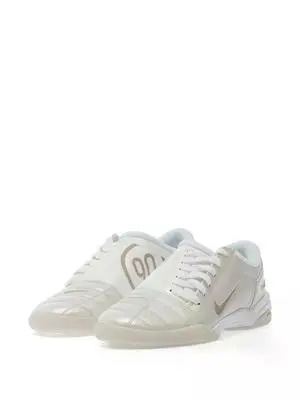 Nike Total 90 Sneakers