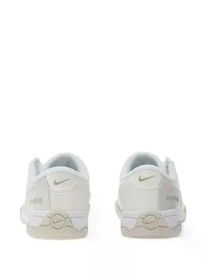 Nike Total 90 Sneakers