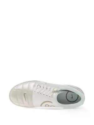 Nike Total 90 Sneakers