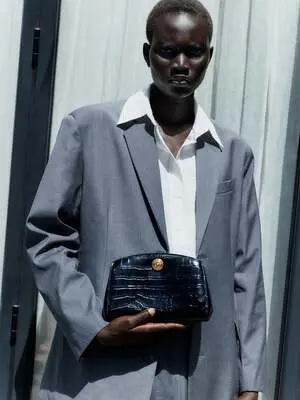 LIFFNER Pushlock Clutch