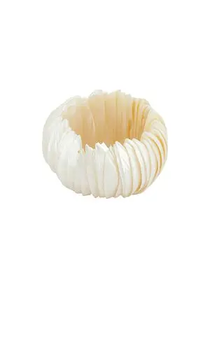 LOVERS AND FRIENDS Mason Shell Bracelet
