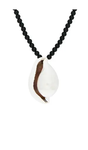 LOVERS AND FRIENDS Hayden Shell Pendant Necklace