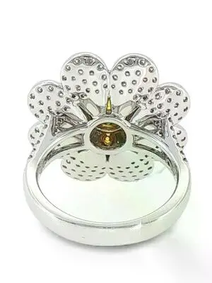 HYT JEWELRY Flower-shape Diamond Ring